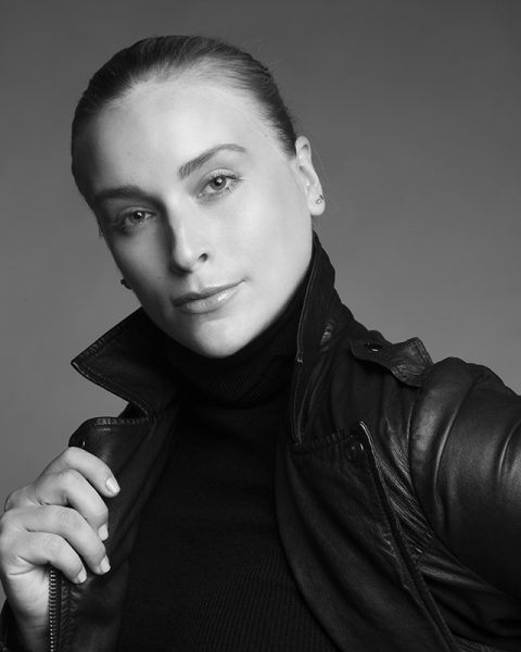 Modeling - Lizzie Miller